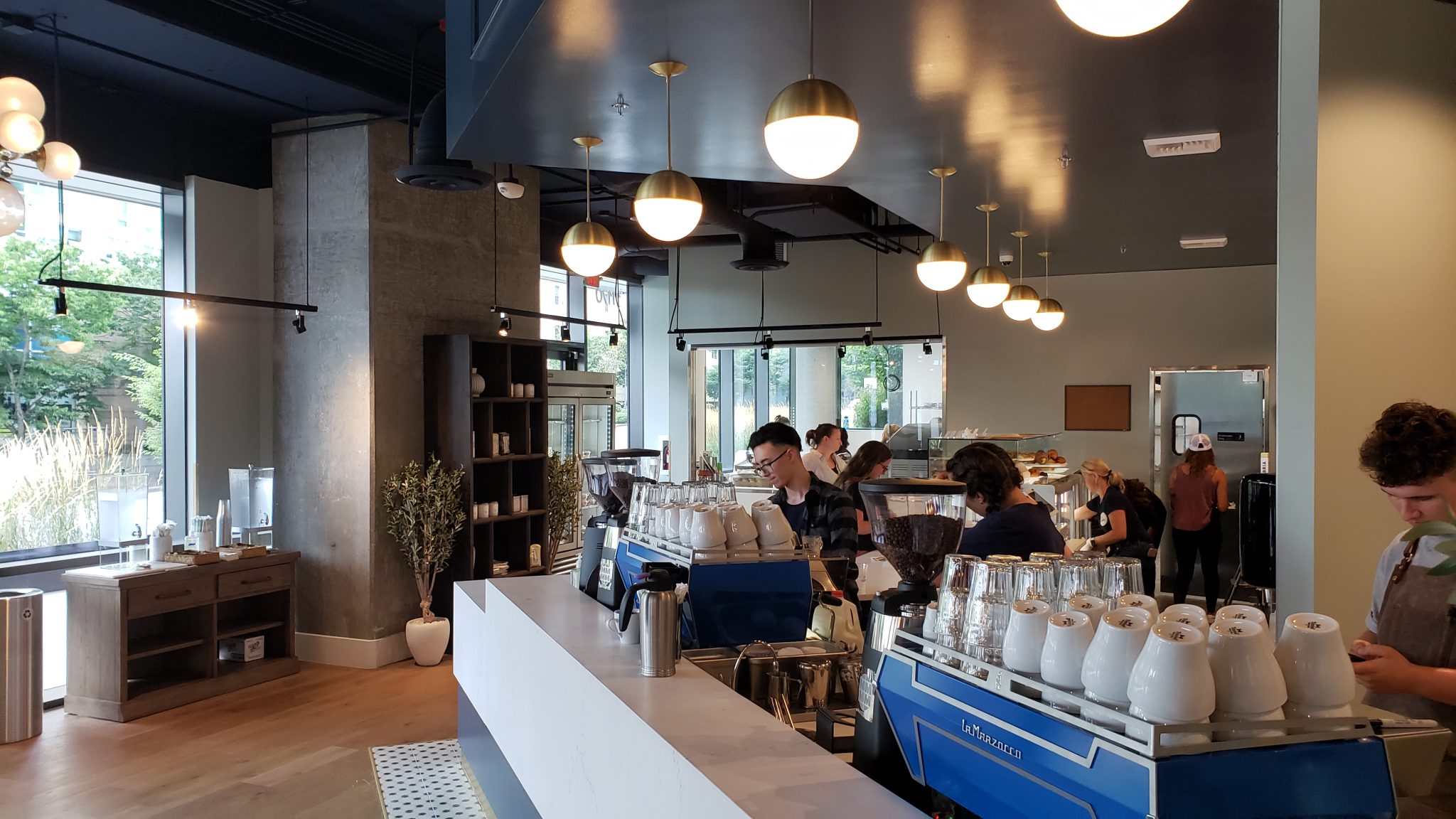 Farine Bakery and Cafe a ouvert une nouvelle boulangerie à Bellevue ...